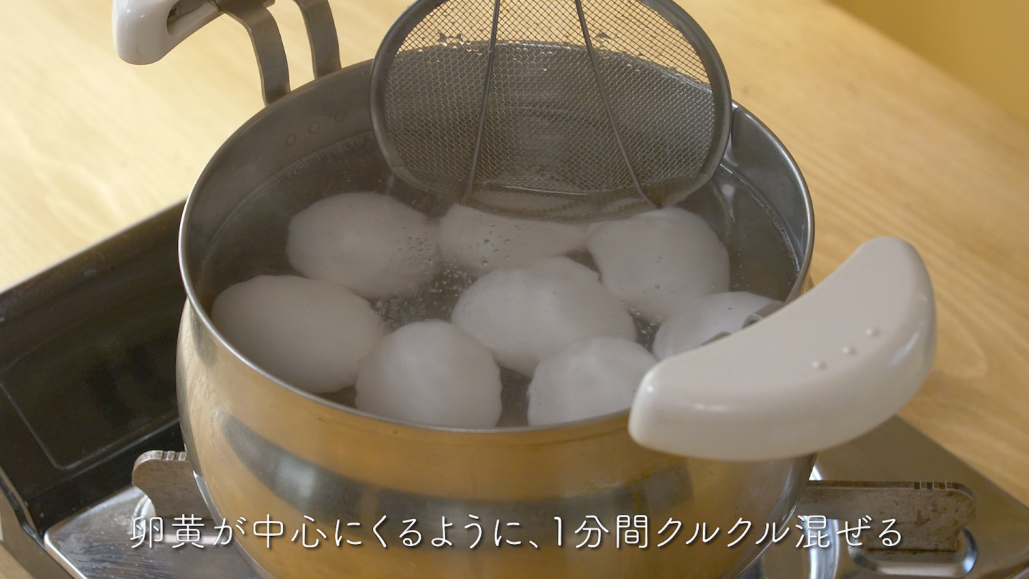 トロトロ悪魔的おいしさ「禁断の漬け卵」はオイスターソースが隠し味！【ちょこっと漬け#110】 | kufura（クフラ）小学館公式