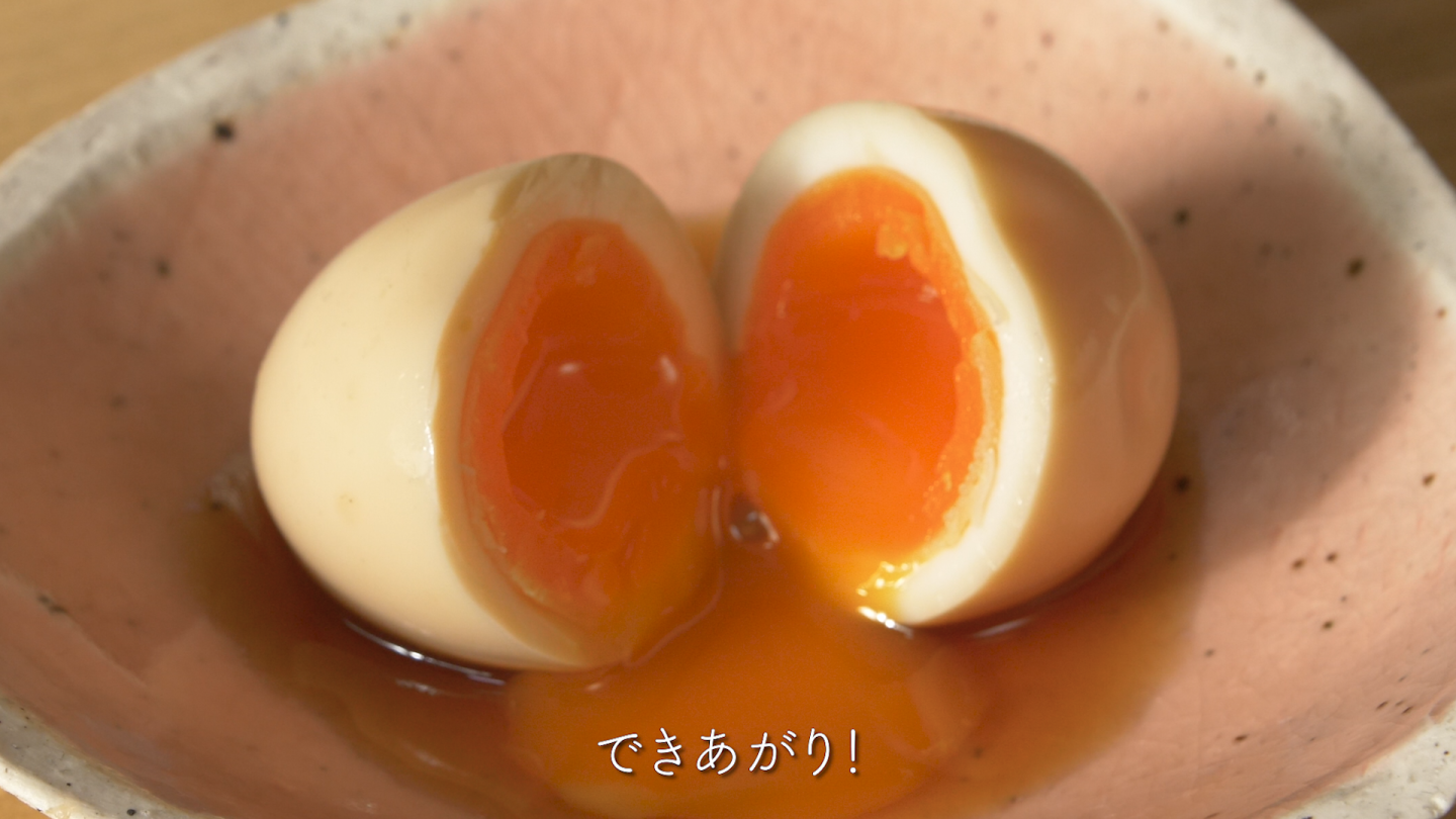 トロトロ悪魔的おいしさ「禁断の漬け卵」はオイスターソースが隠し味！【ちょこっと漬け#110】 | kufura（クフラ）小学館公式